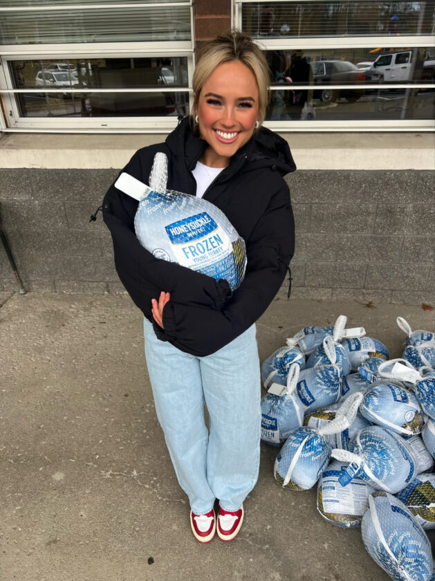 Aulbach gives back for holiday with NIL deal | News, Sports, Jobs ...